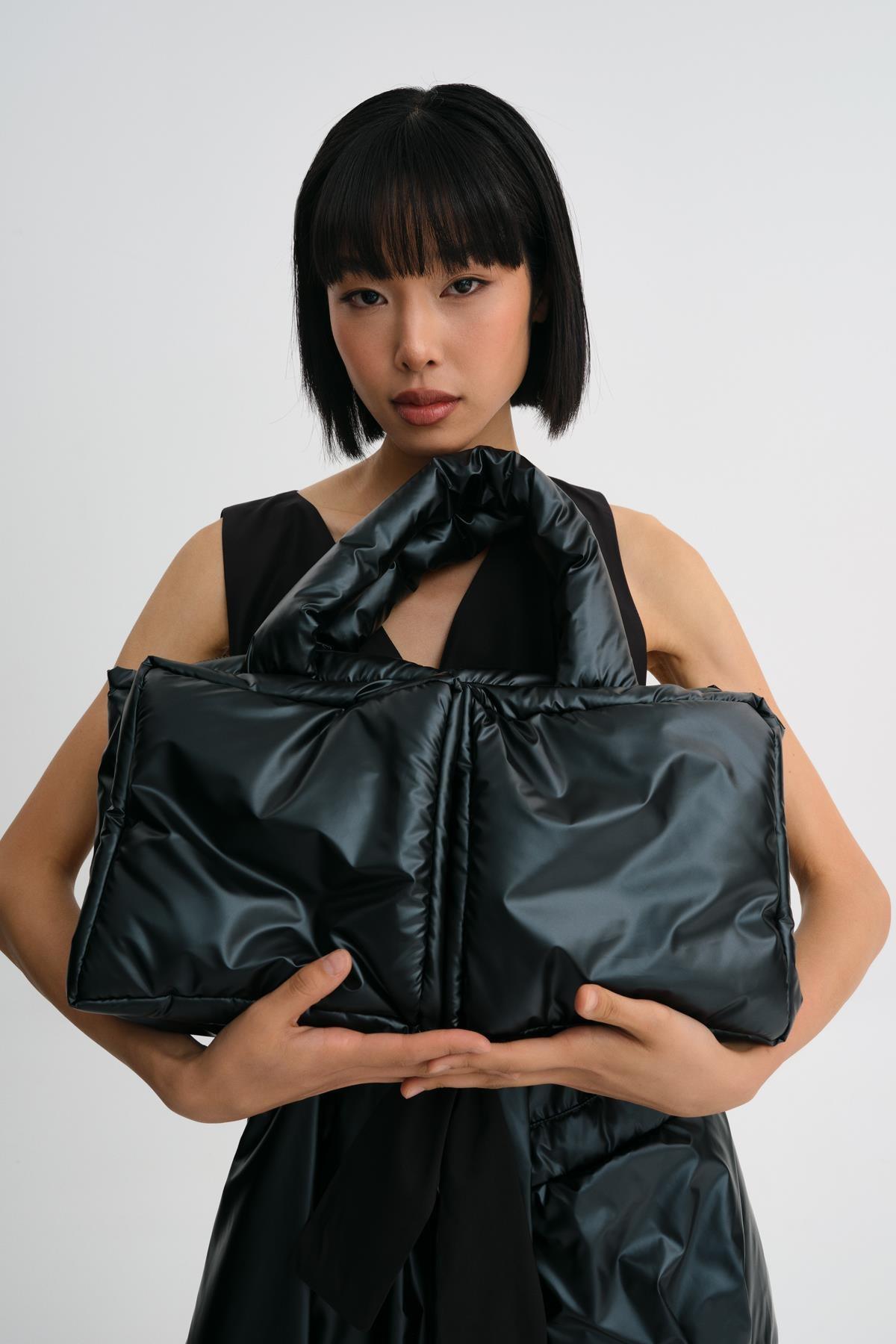BLACK INFLATABLE HANDBAG - Miin